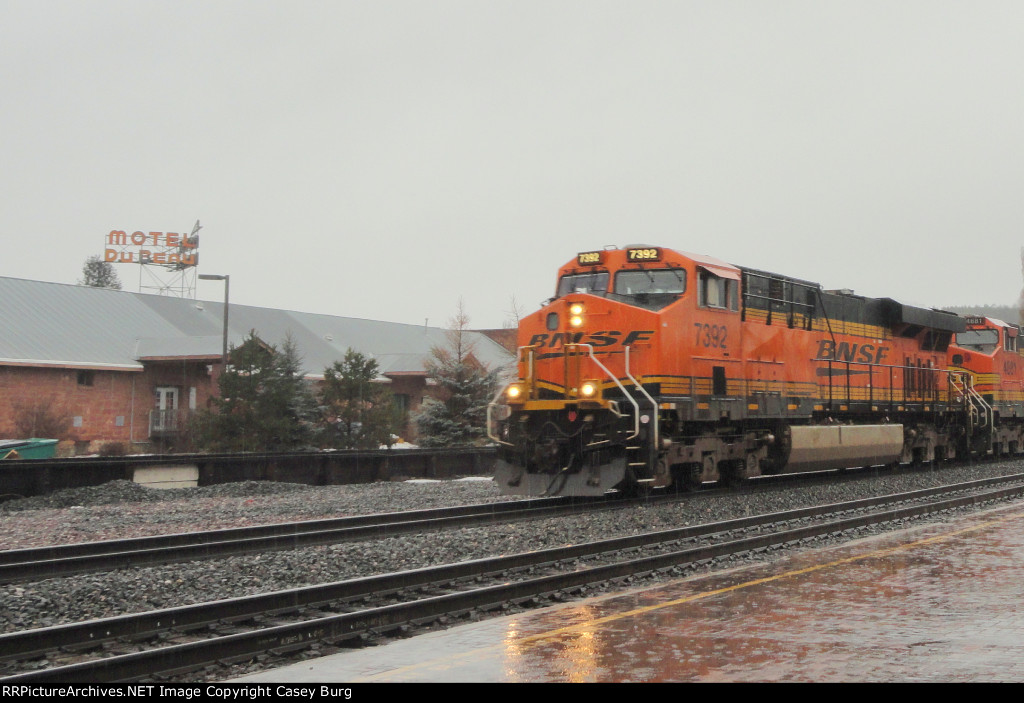 BNSF 7392